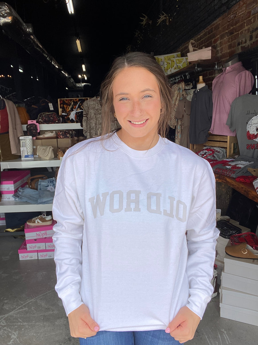 Old Row Crewneck White with Purple Letters – Glamorouspeachboutique